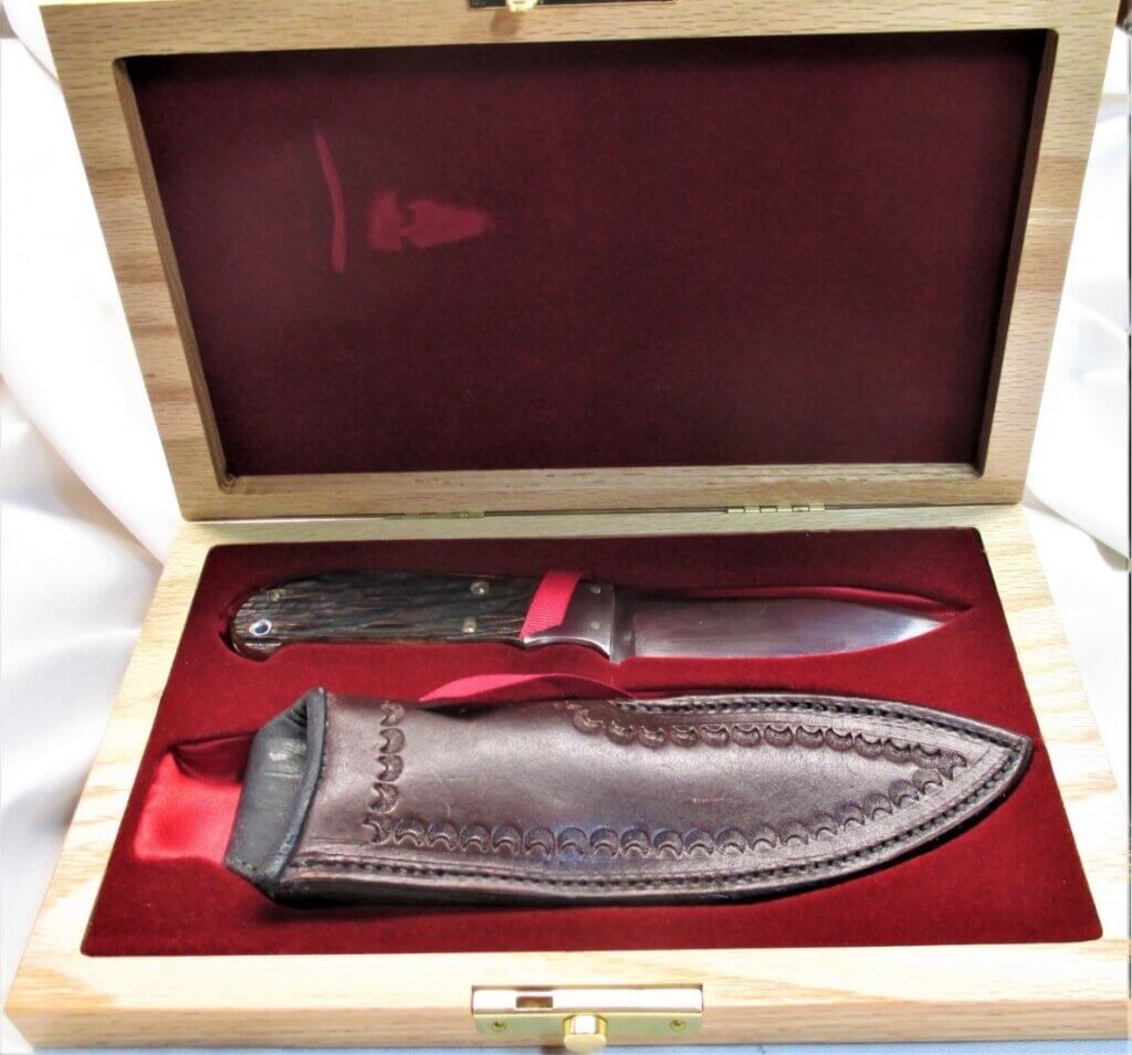 Queen Cutlery Boxes through 2012-2017 – Daniels Family Ownership of ...