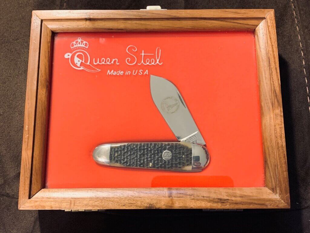 Queen Cutlery Boxes through 2012-2017 – Daniels Family Ownership of ...